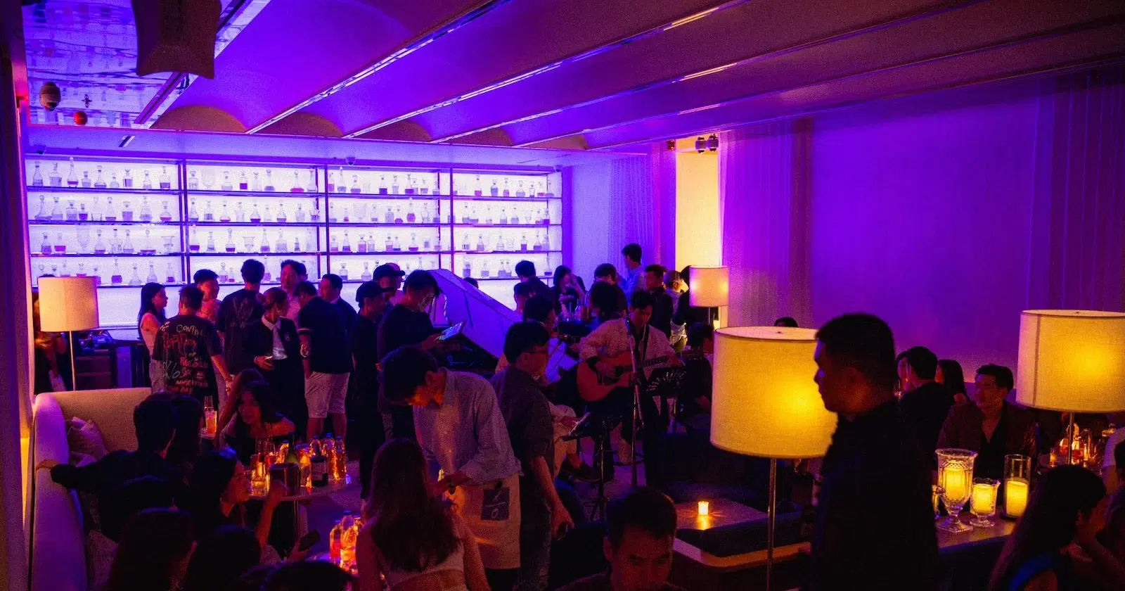 Tic Tac Toe Club: เวลาเปิดทำการ, ราคา และการจอง